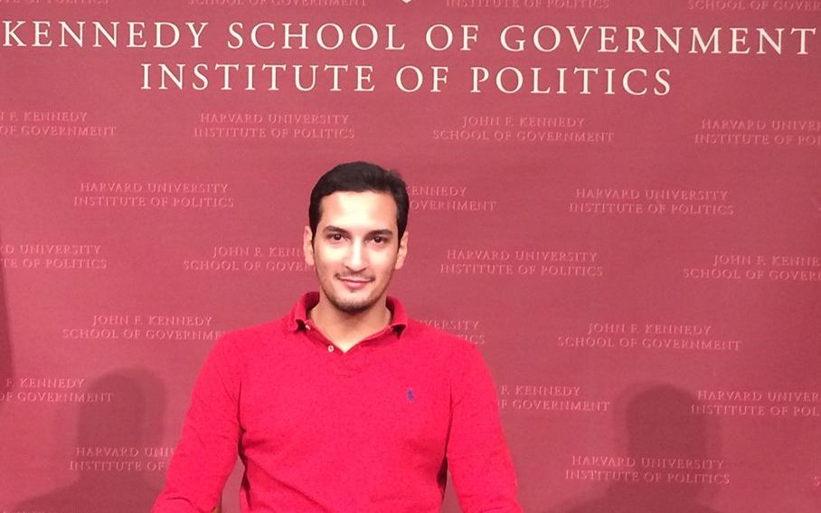 Le Tunisien Aziz Majoul reçoit le prix de la meilleure simulation du ... Le Tunisien Aziz Majoul reçoit le prix de la meilleure simulation du ...