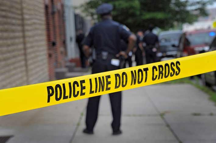 Fusillade à l`intérieur une bibliothèque aux Etats-Unis: Au moins deux ... Fusillade à l`intérieur une bibliothèque aux Etats-Unis: Au moins deux ...