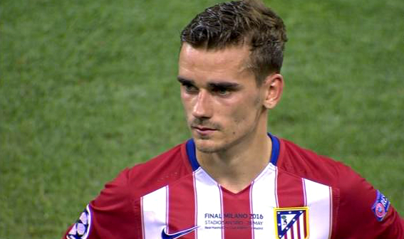 Liga 2015-2016 : Antoine Griezmann élu meilleur joueur de la saison Liga 2015-2016 : Antoine Griezmann élu meilleur joueur de la saison