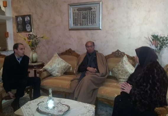 Moncef Marzouki rend visite à la famille de Yassine Ayari Moncef Marzouki rend visite à la famille de Yassine Ayari
